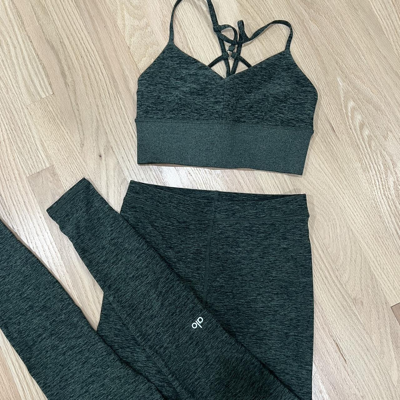 ALO SOFT LOUNGE FOREST GREEN LEGGING SET - Depop