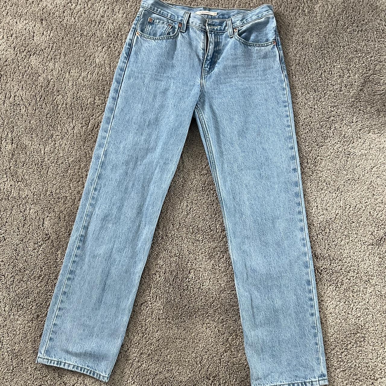 straight leg levi jeans size 27 waist - Depop