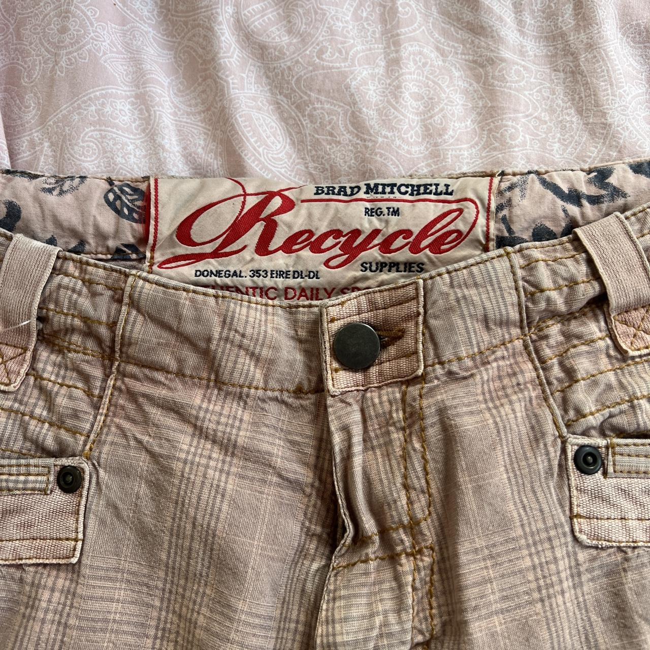 Pink plaid jorts 🩷🥰💅🏼 Super cute, got some pockets... - Depop