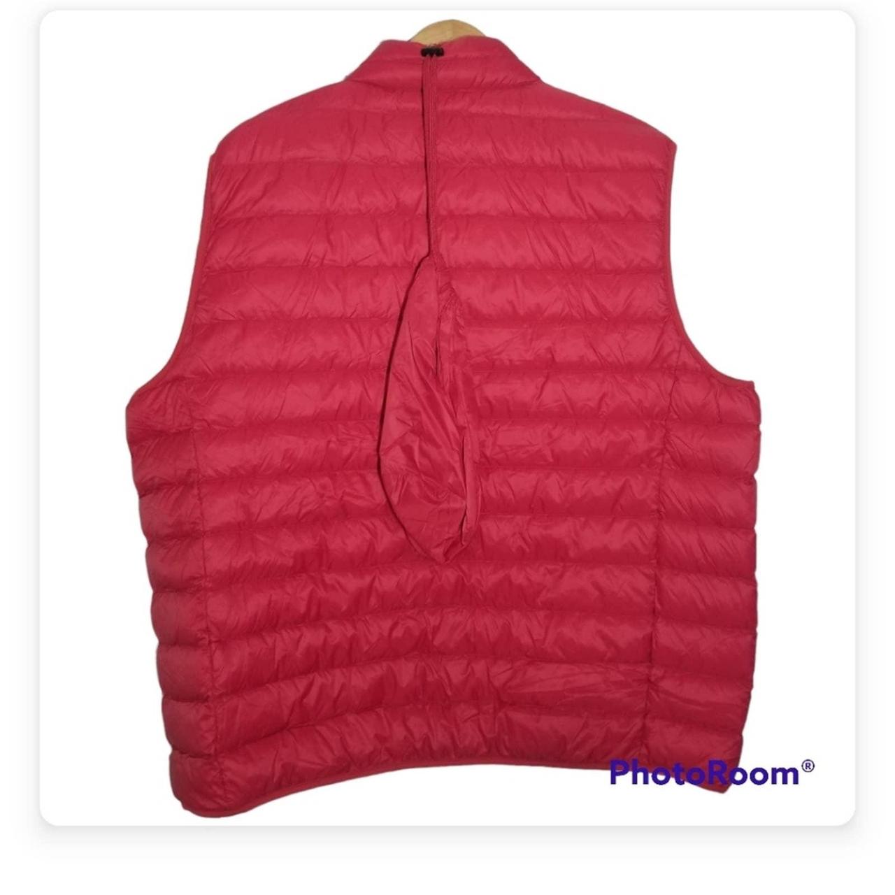 32 Degrees Men's Red Gilet | Depop