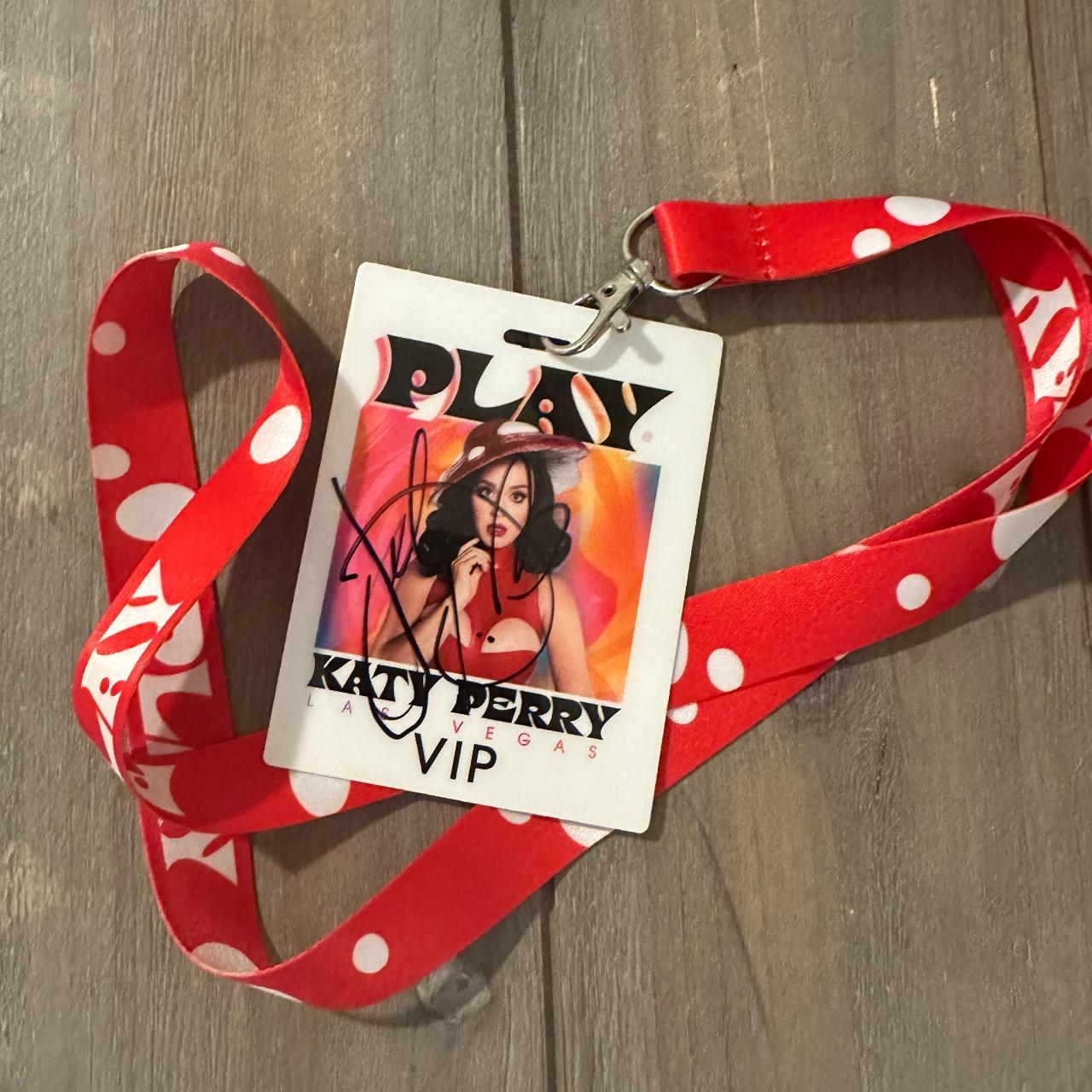 Katy Perry SIgned VIP Lanyard Last pictures show... - Depop