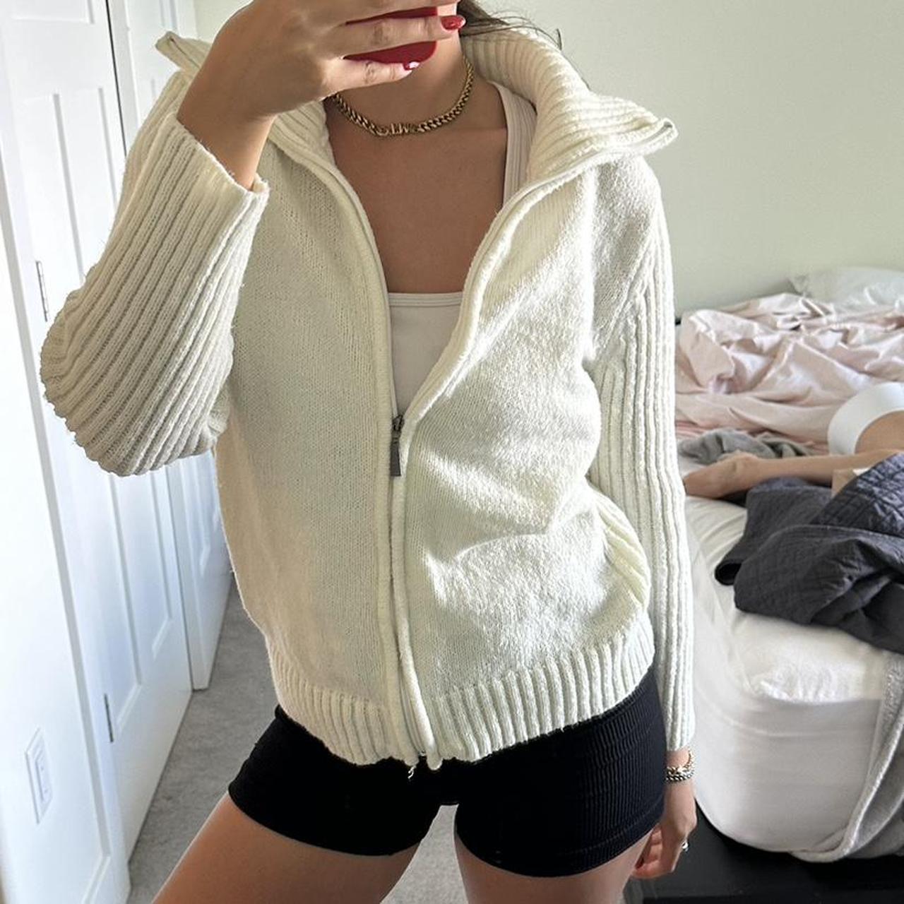 cream knit zip up sweater size small! - Depop