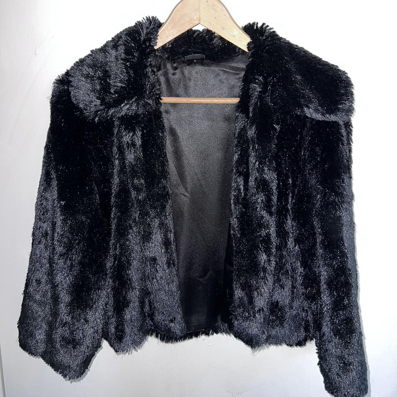 Cejon- Faux Fur Coat , S, Black —— 🛫I also do FREE... - Depop