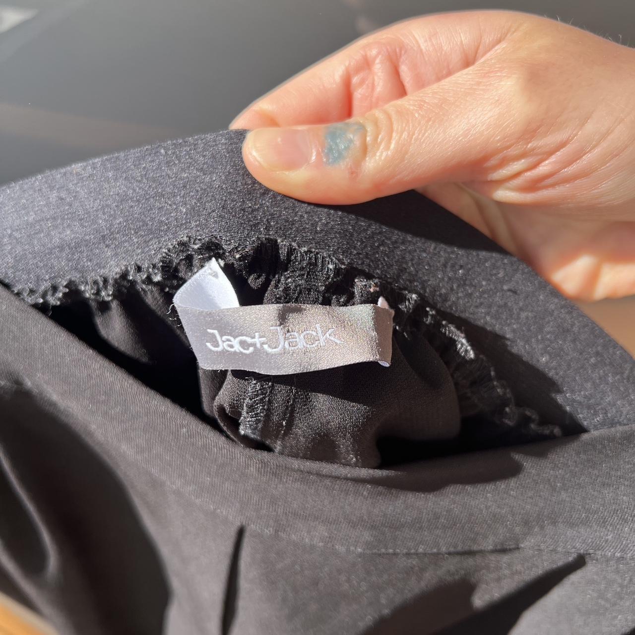 Jac + Jack black pleated pants with elastic... - Depop