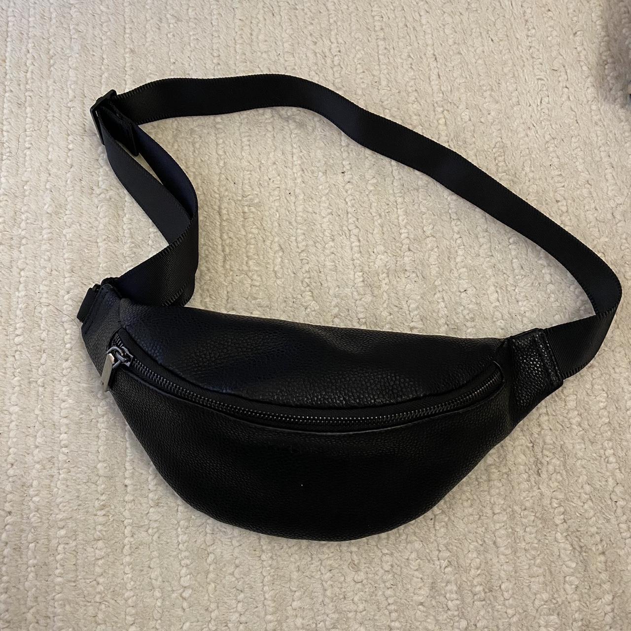 kikki.K crossbody bag in black pebble leather.... - Depop