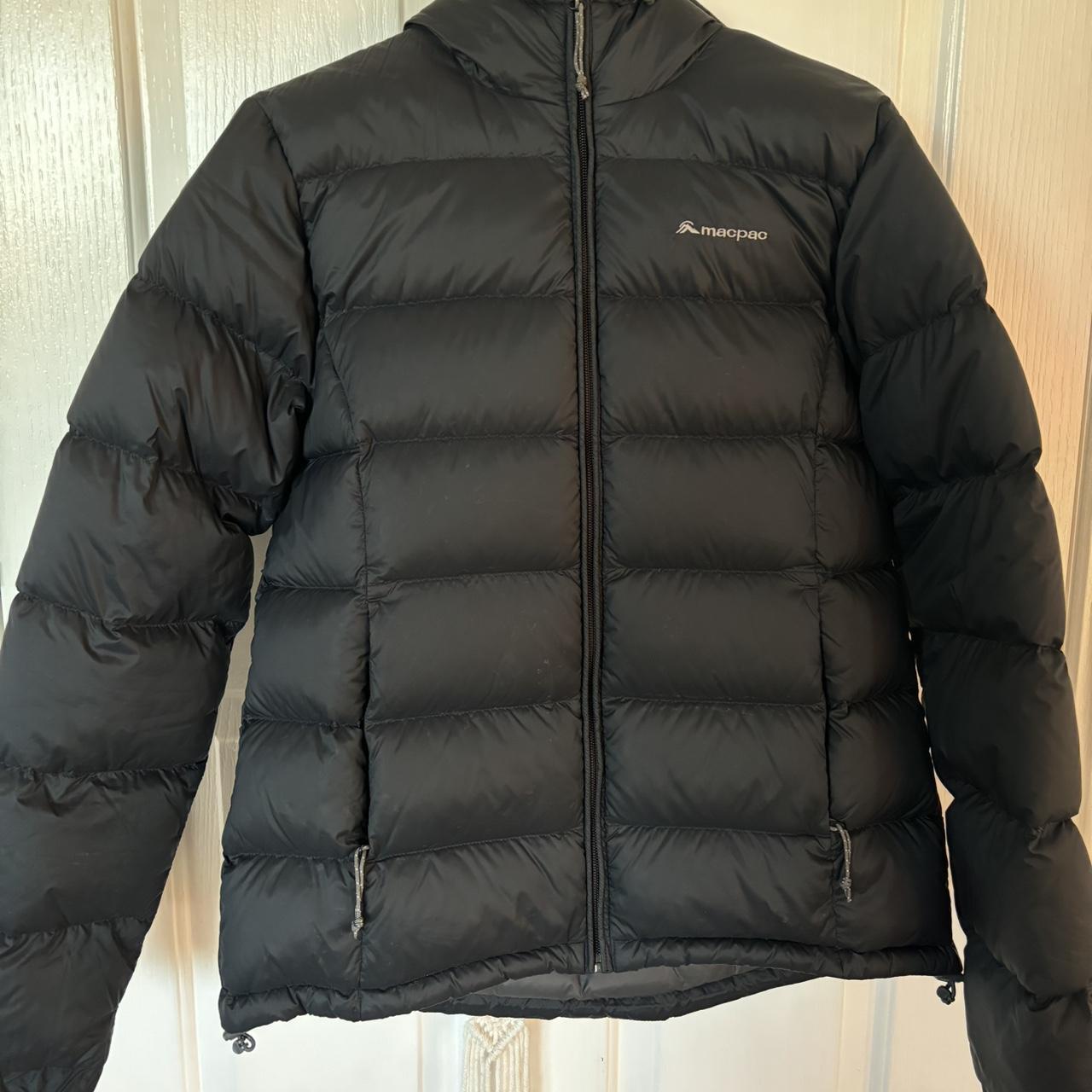 Selling my MacPac puffer jacket, super warm and... - Depop