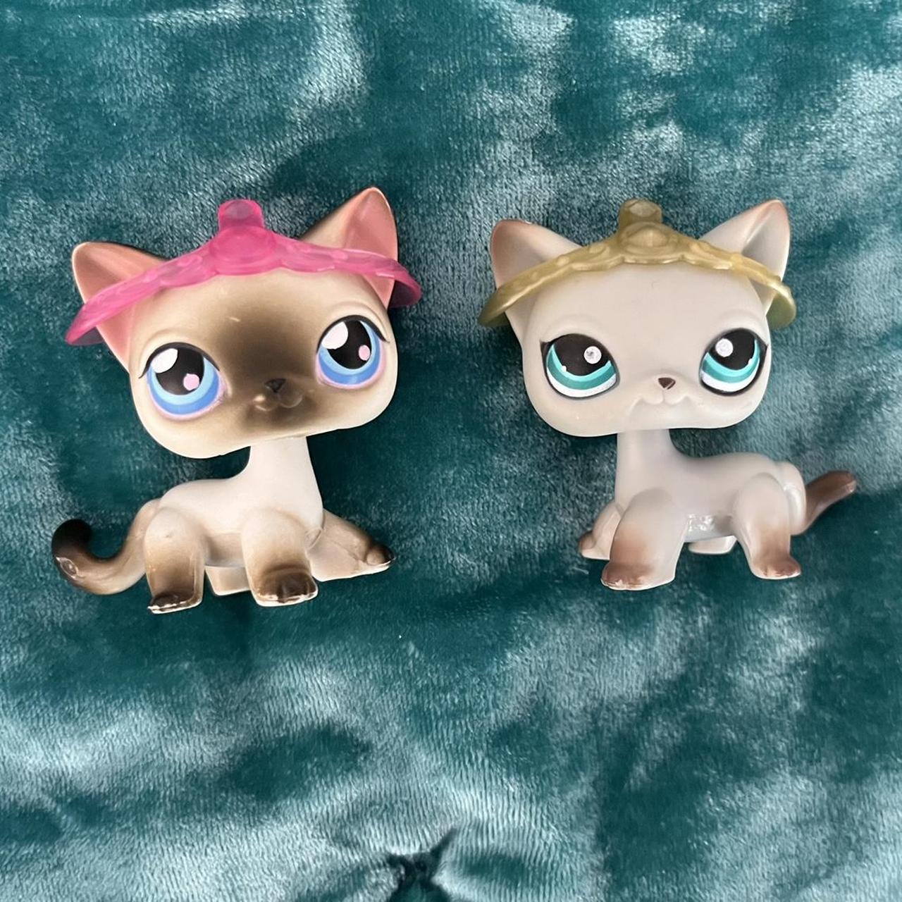 SEND AN OFFER! LPS cat lot pets number 391 and 5... - Depop