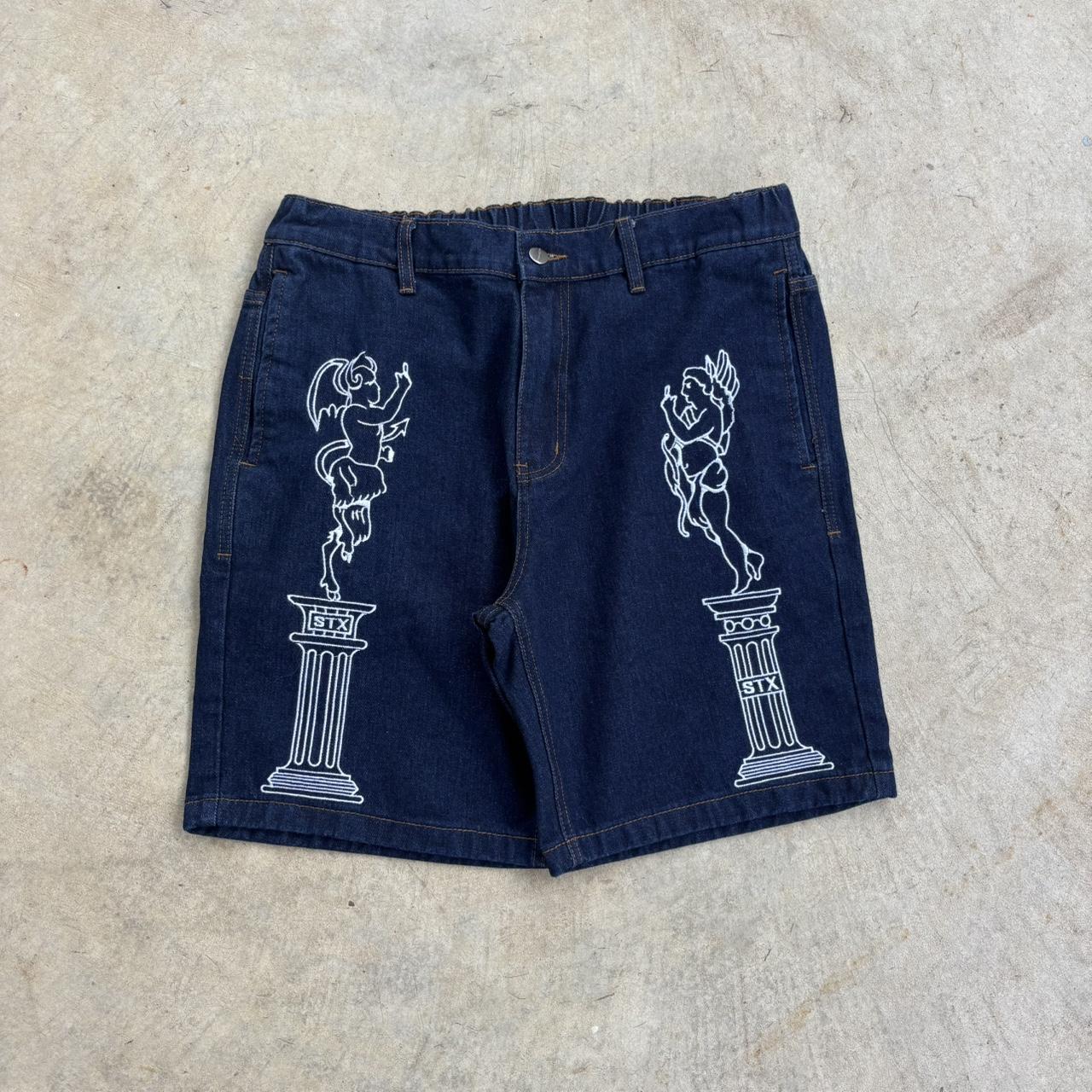 Street x skate jorts Tagged size L 32 inch... | Depop