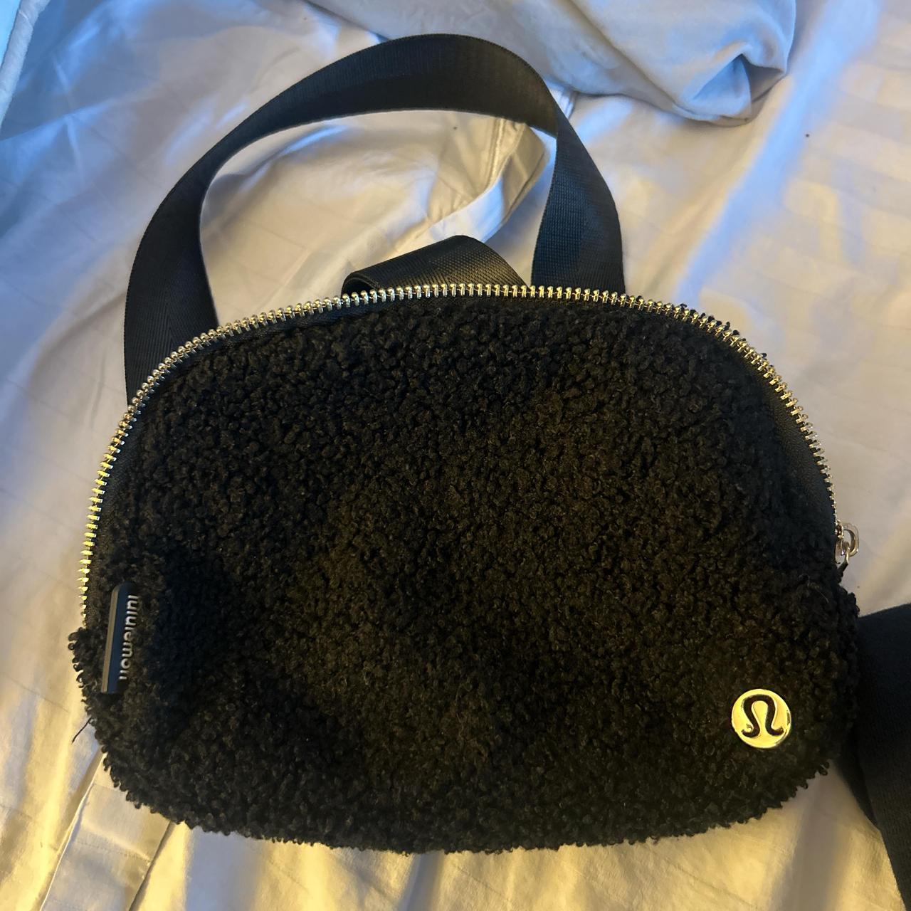 Lululemon fuzzy belt bag - Depop