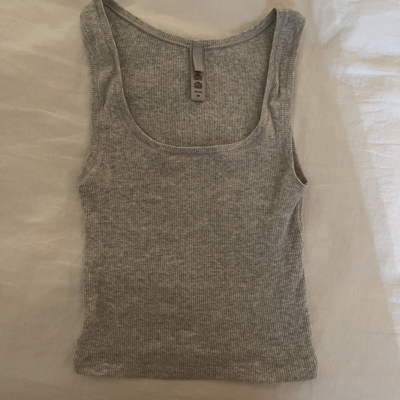 skims grey tank top size xs worn once - Depop
