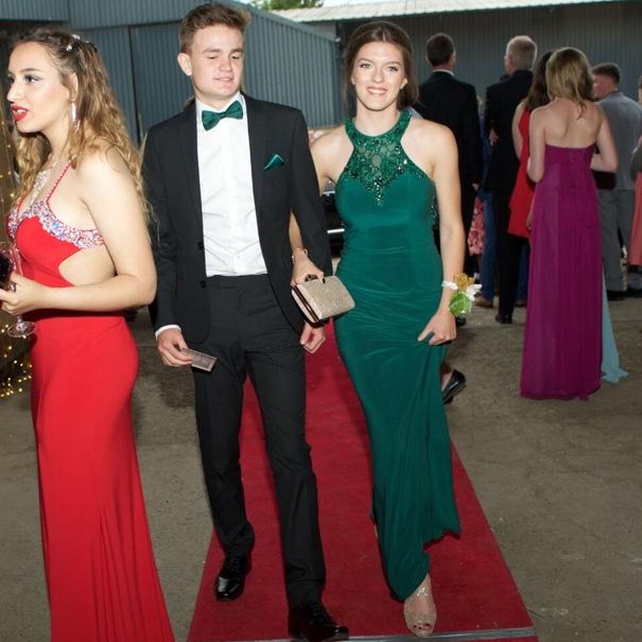 Prom Dress Forest Green Prom Dress - Worn Once... - Depop