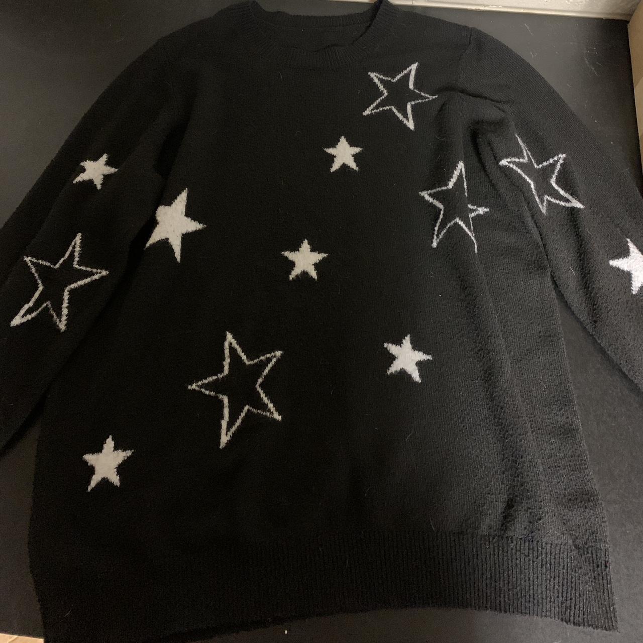 poofy sleeved stars sweater size: womens large ? no... - Depop