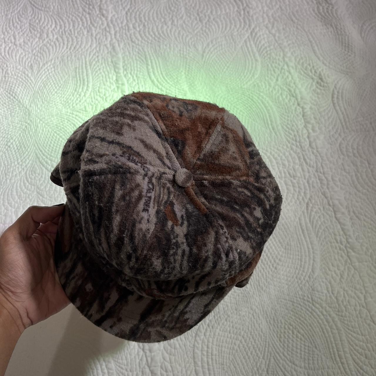 Cabelas Hat that fake looks like a beanie with a brim - Depop