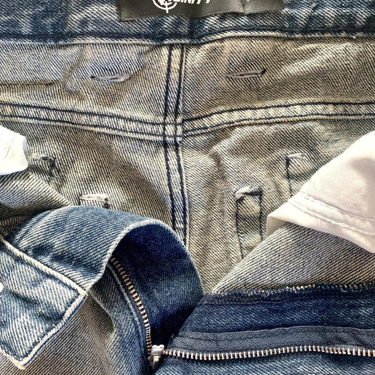 Vicinity jeans Washed denim skater fit Size M (32L)... - Depop