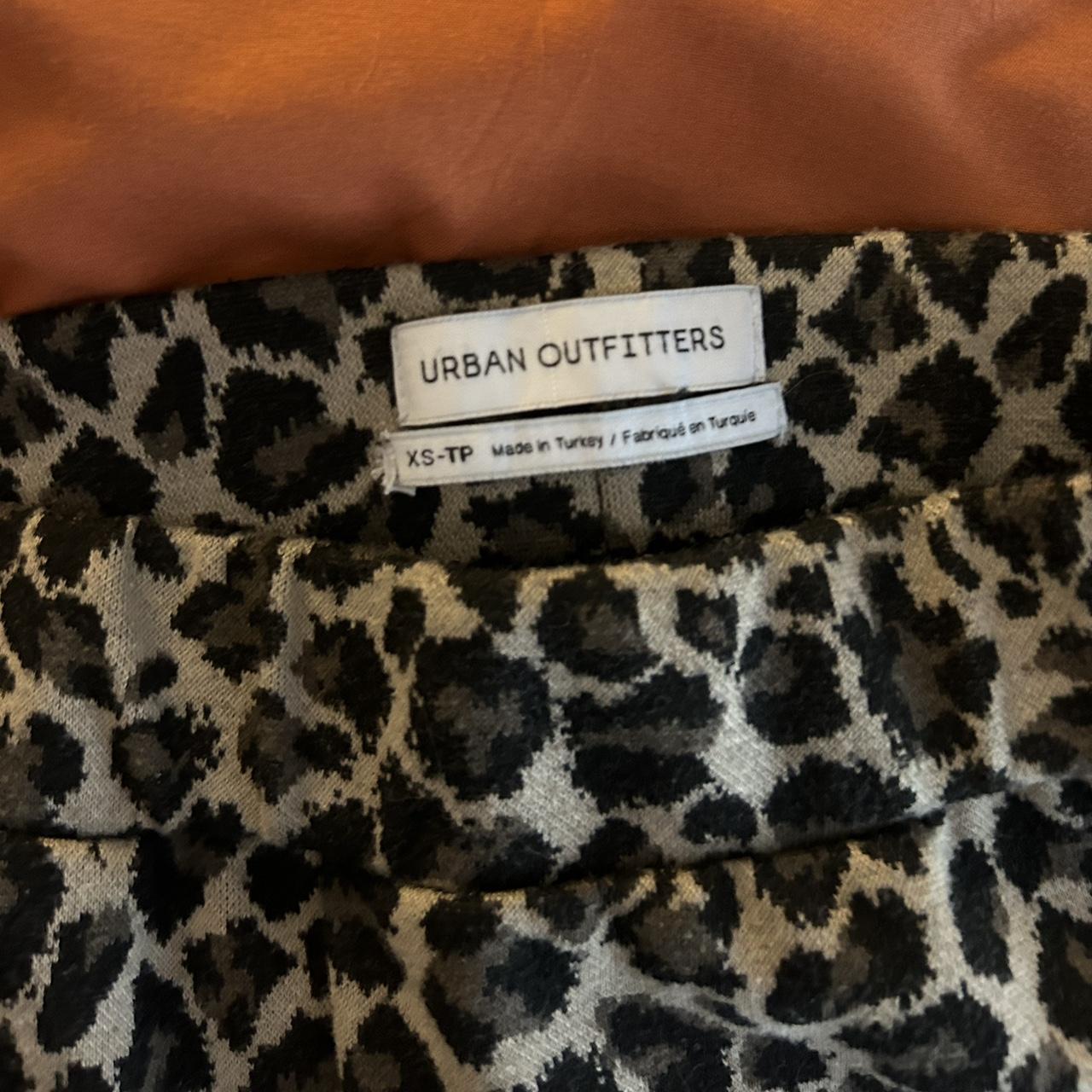 Urban adorable stretchy cheetah pants 🐆 | Depop