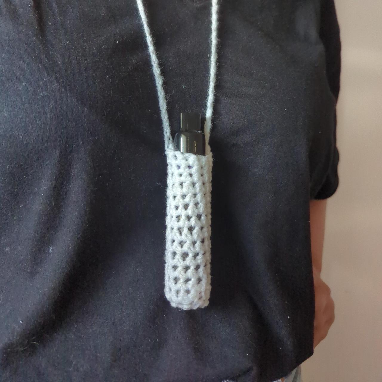 White crochet vape holder with glitter detail. - Depop
