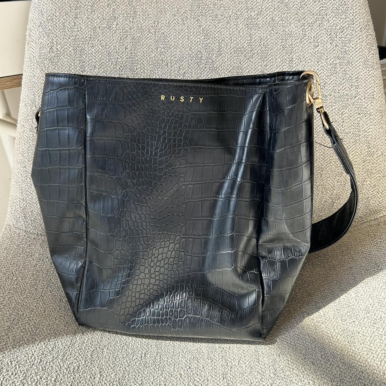 Rusty shoulder bag, used a couple of times #rusty... - Depop