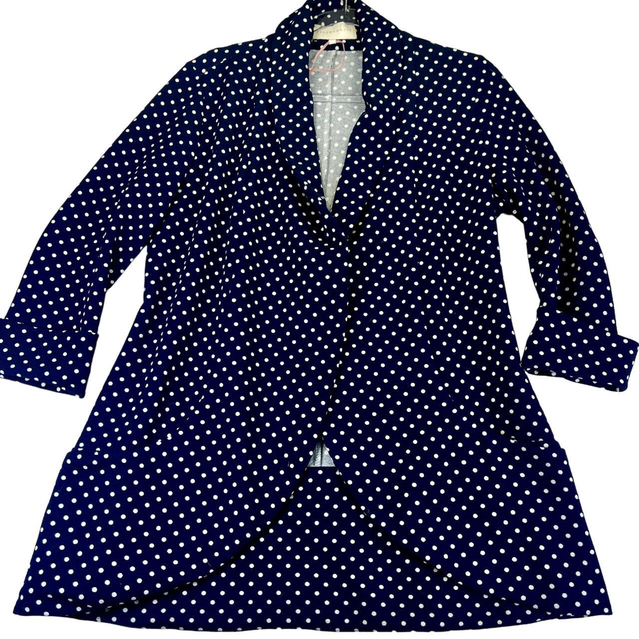 Women's Navy and White Top | Depop