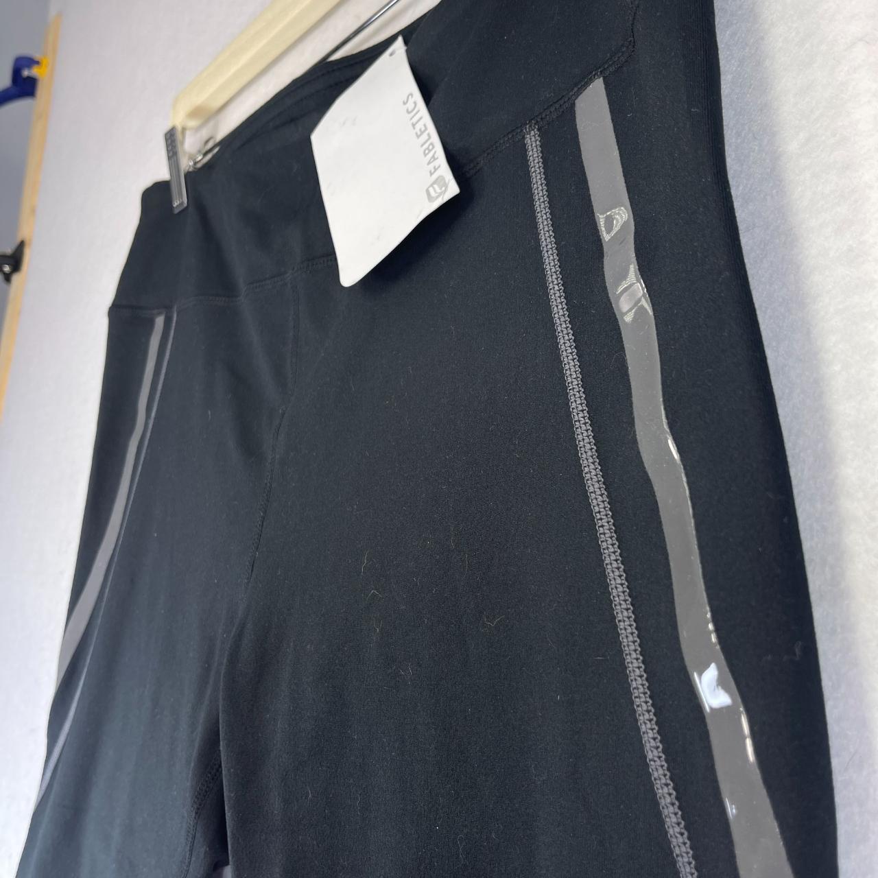 Fabletics Women's Black Leggings | Depop