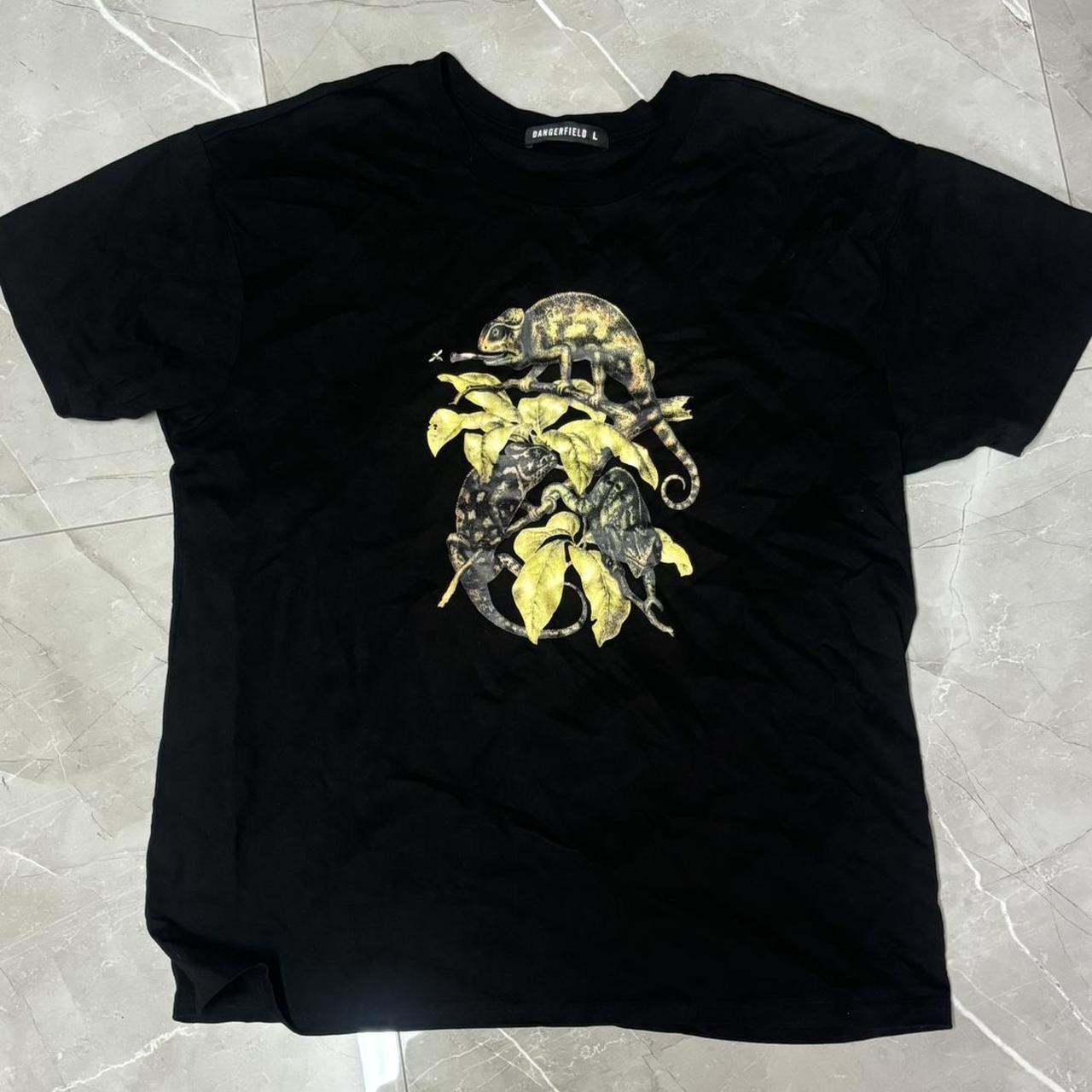 Dangerfield Chameleon T Shirt Size Large Hardly Worn Depop