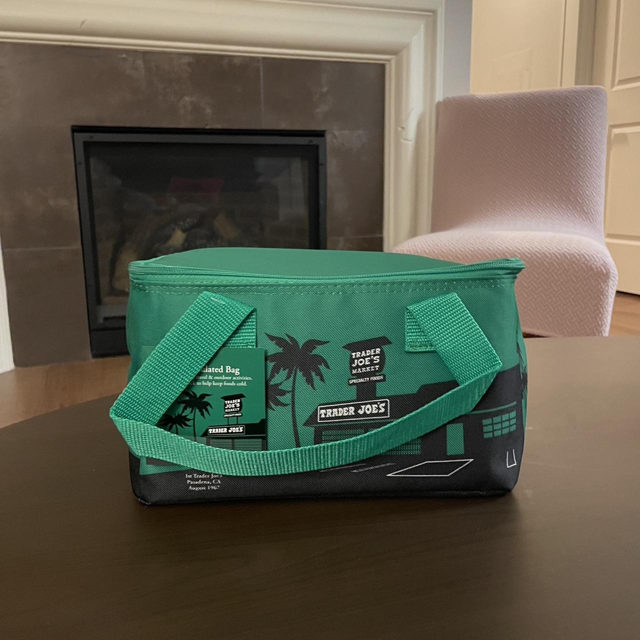 Green Trader Joe's mini insulated bag - Depop