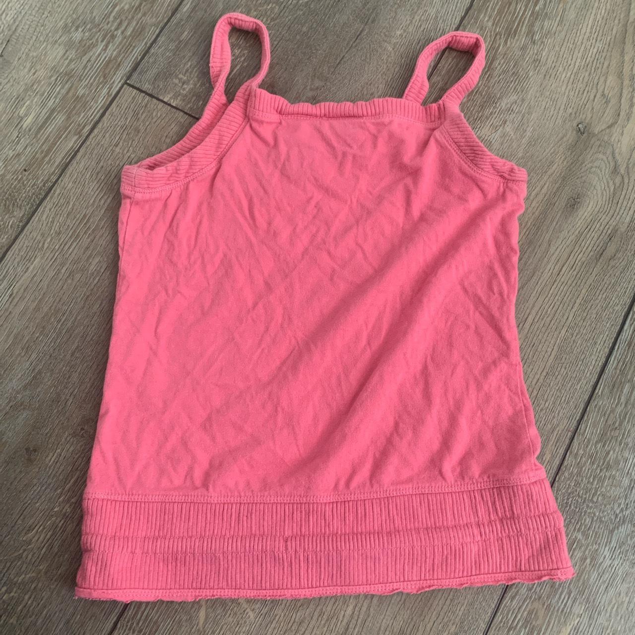 vintage pink Roxy tank Size medium but fits like a... - Depop