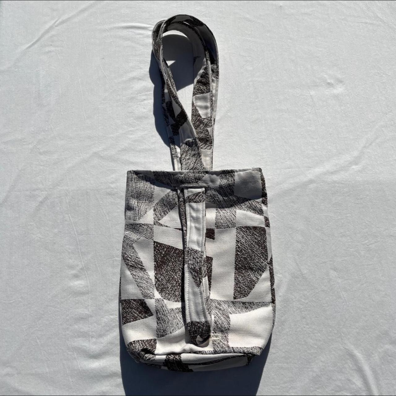 New Hope Girls Sling Backpack Tote Bag Previously... - Depop