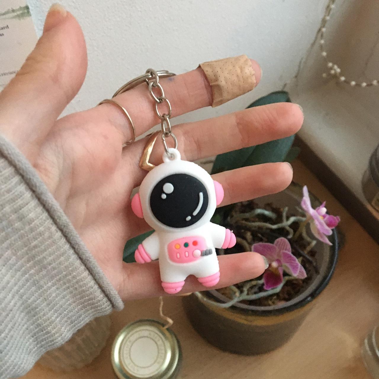Astronaut key chain 🔑⛓🚀 - Depop