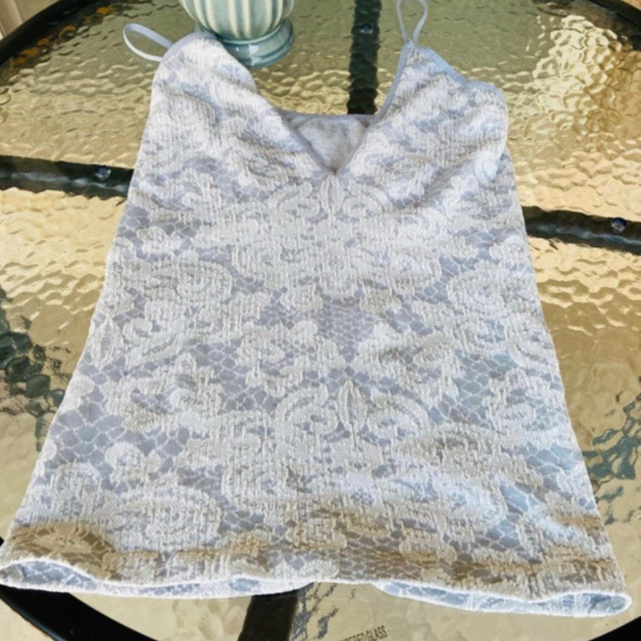 Free People smls lace intarsia cami selling as I’ve... - Depop