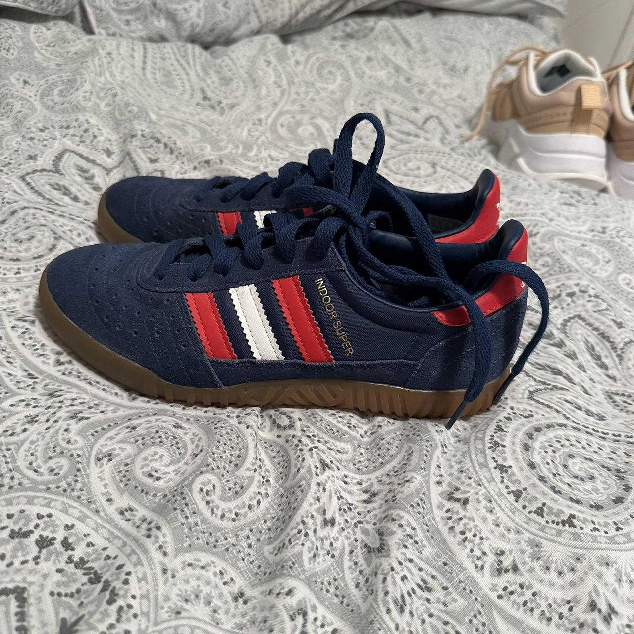 Women’s Adidas Indoor Super Trainers Size 4 Good... - Depop