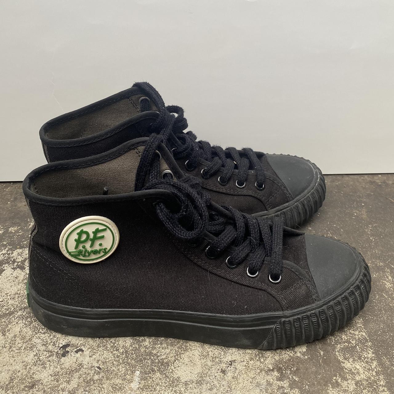 black pf flyers! super comfy and still in great... - Depop