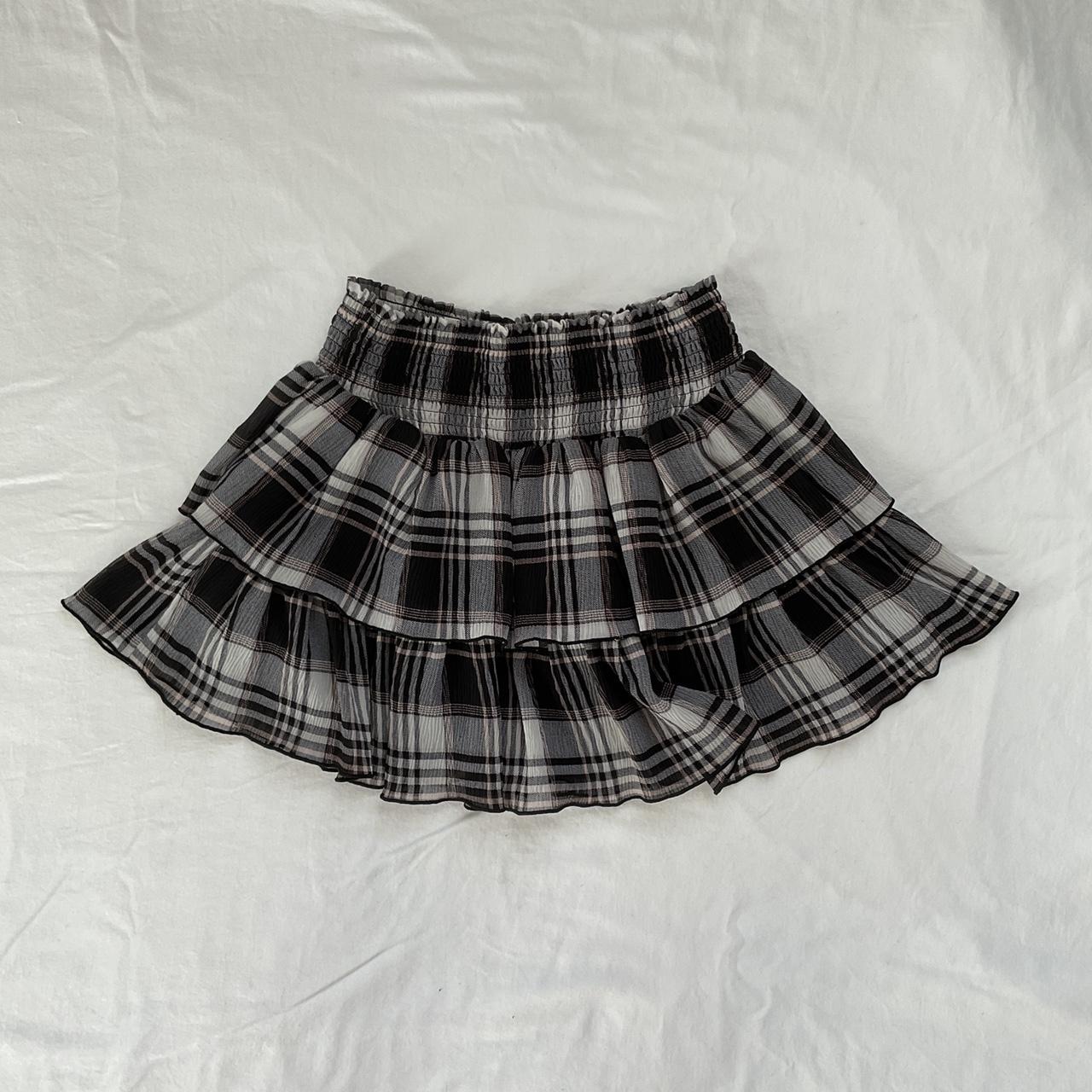 Plaid ruffle skirt - Sooo cute!! - Super stretchy... - Depop