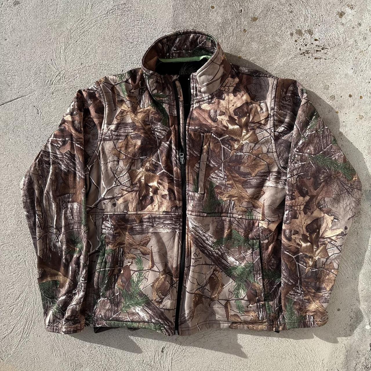 Realtree Women's Green and Brown Jacket | Depop
