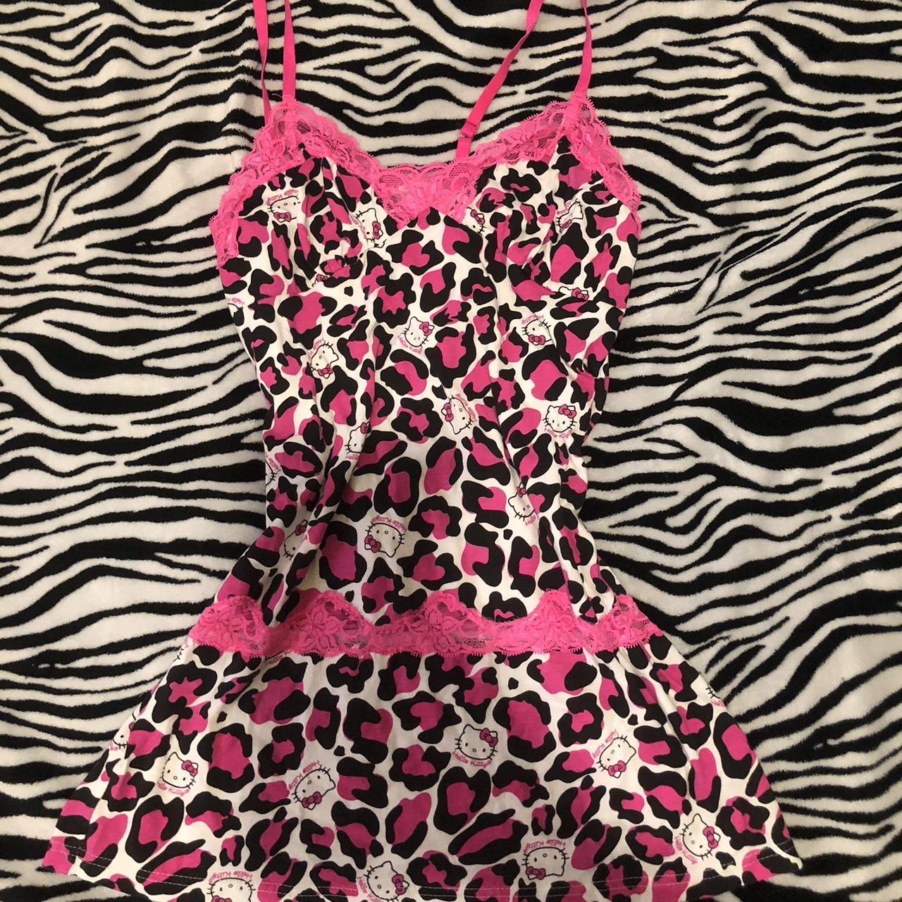 HELLO KITTY LEOPARD PRINT NEON PINK CAMI 2000s... - Depop