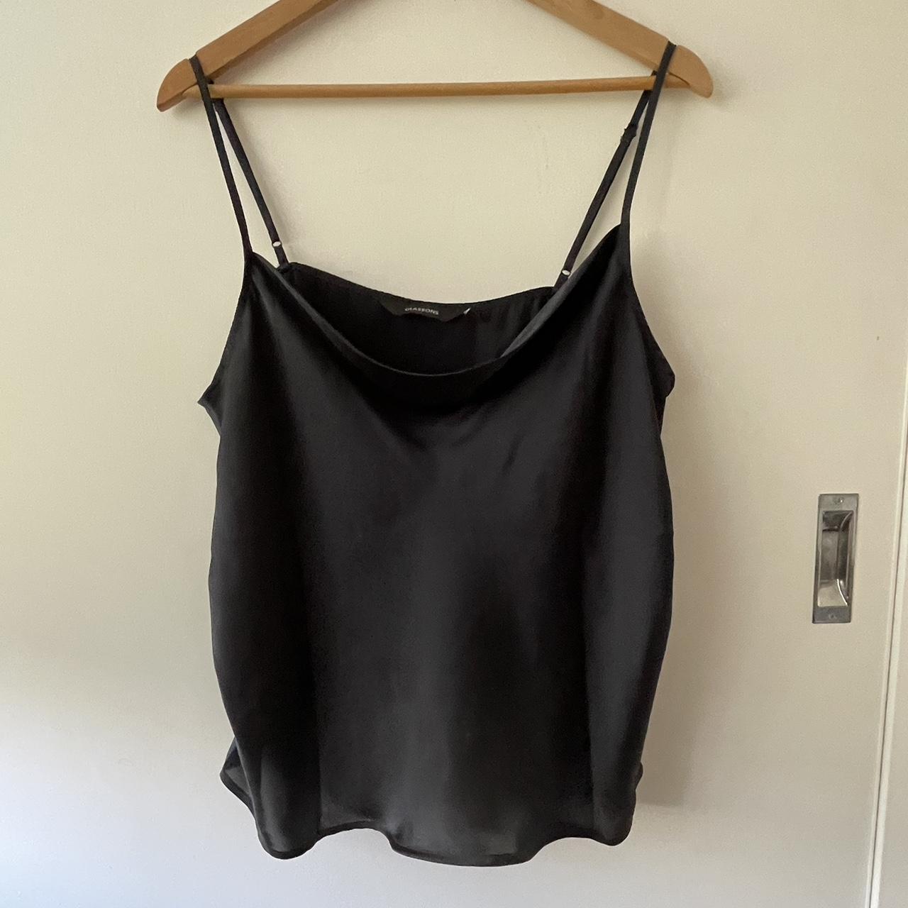 Glassons singlet top, slightly reflective material.... - Depop