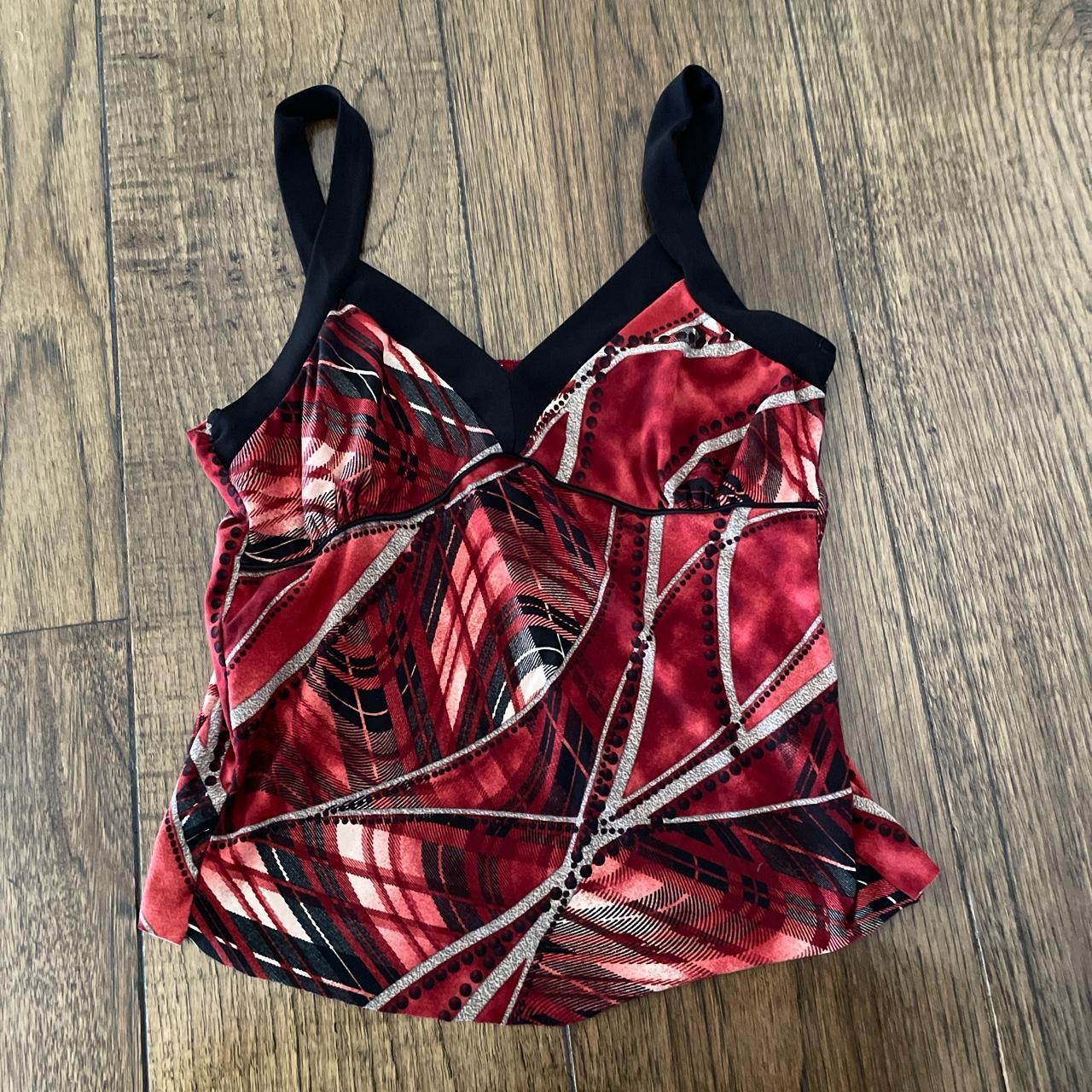black and dark red tank top super cute and... - Depop