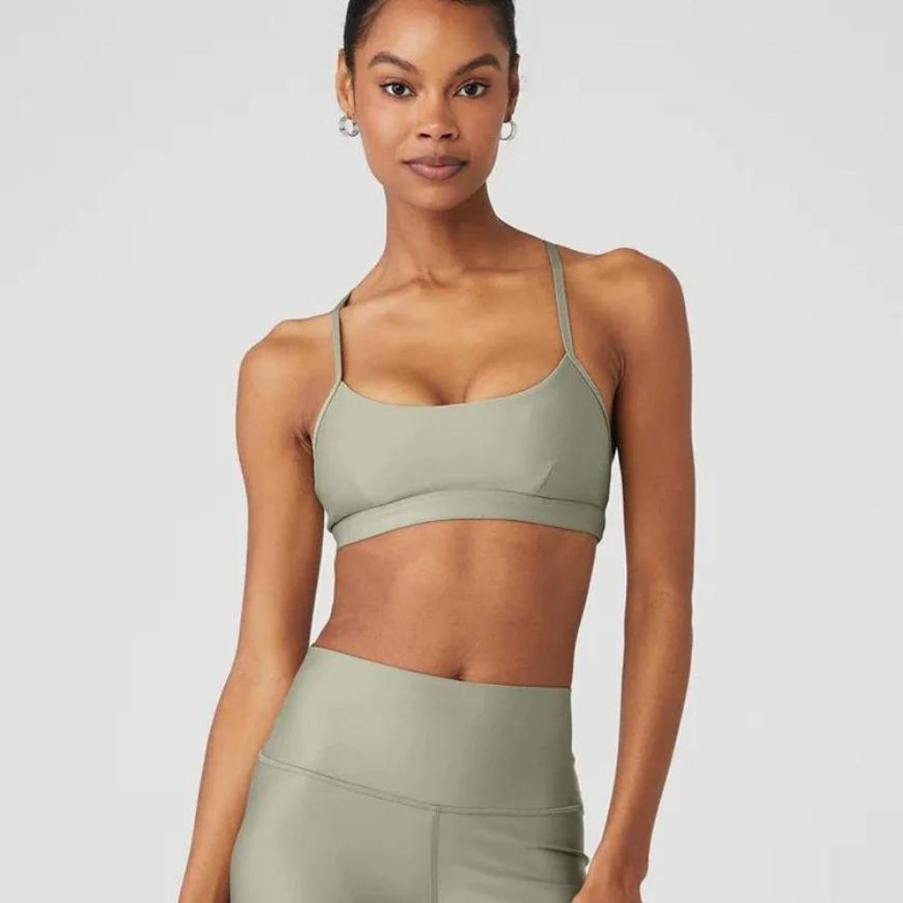 Alo Yoga AIRLIFT INTRIGUE BRA - LIMESTONE XS Only... - Depop