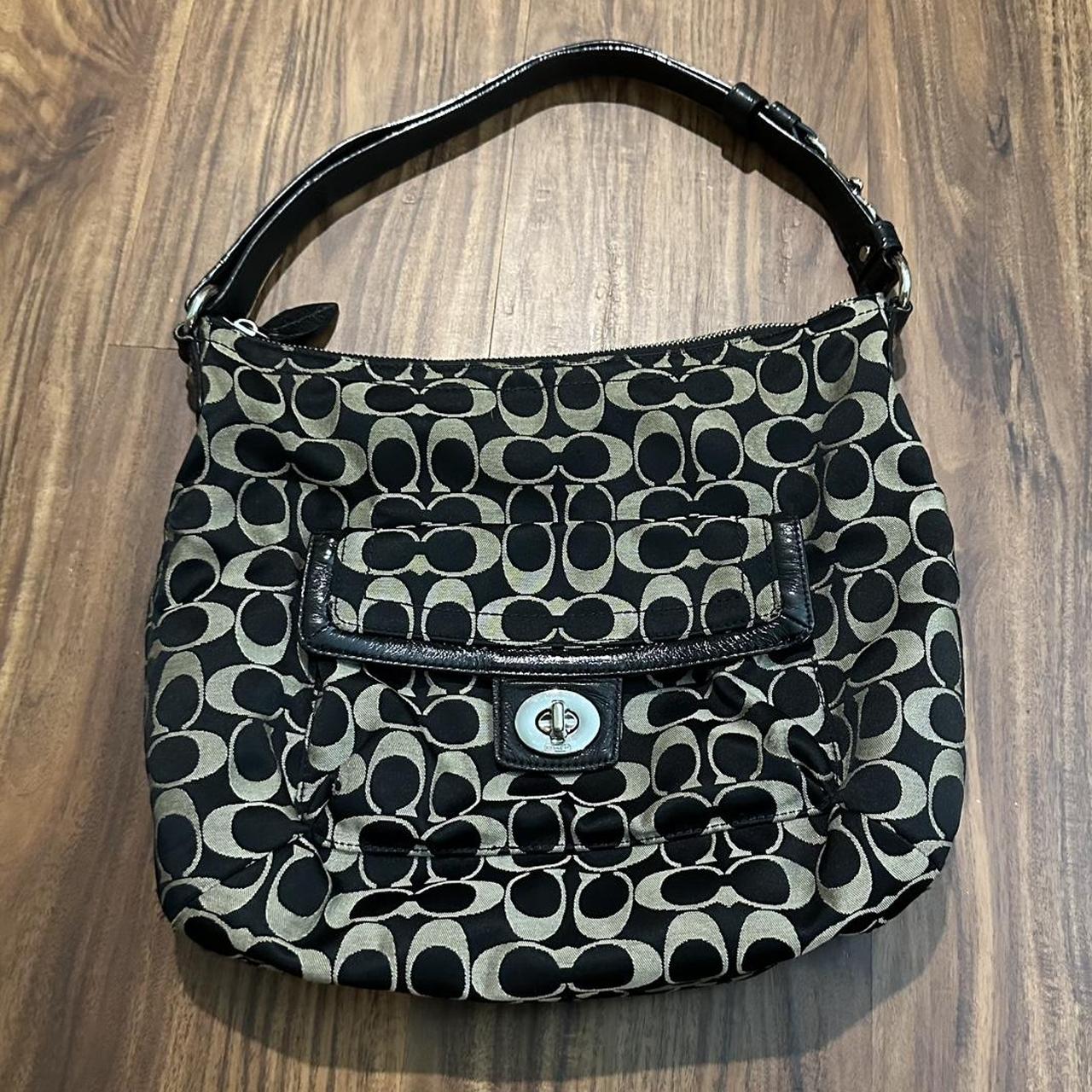 Vintage monogram logo Penelope coach bag Code... | Depop