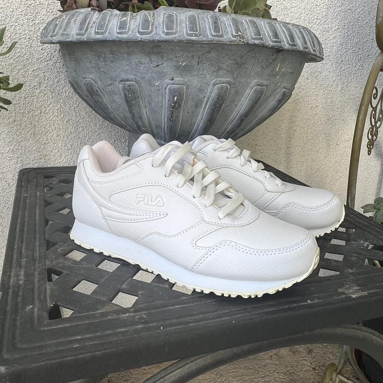 Fila White Sneakers ⭐️ • Label Size: 8 US... - Depop