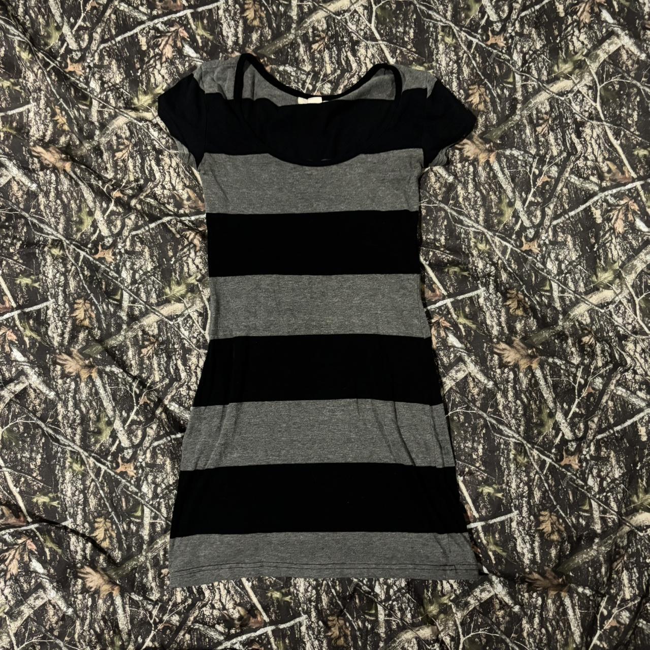 read policies ˚ ༘ೀ⋆ open to offers .* Cute black &... | Depop