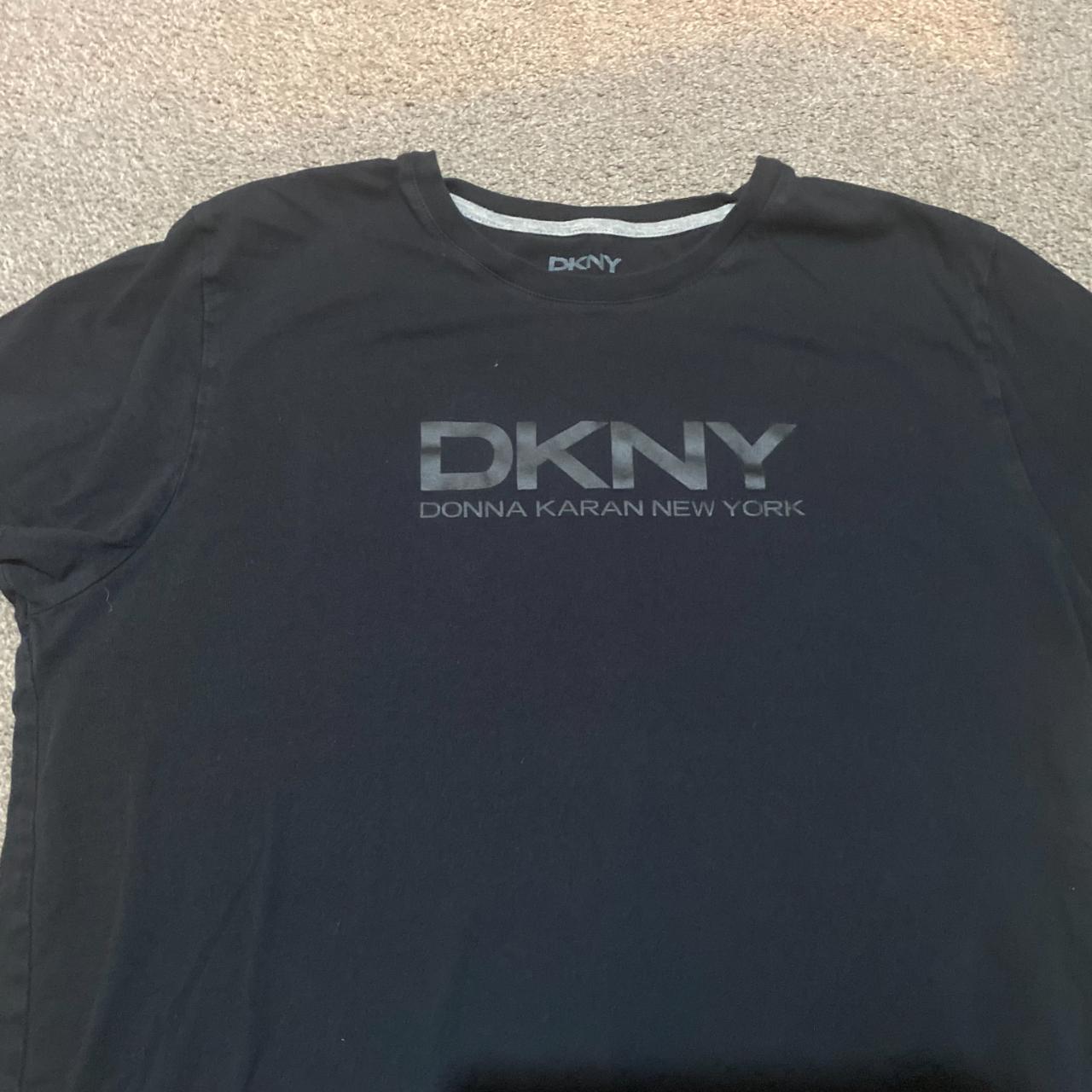 DKNY Mens Slim Fit Tshirt Size Large Black tshirt... - Depop
