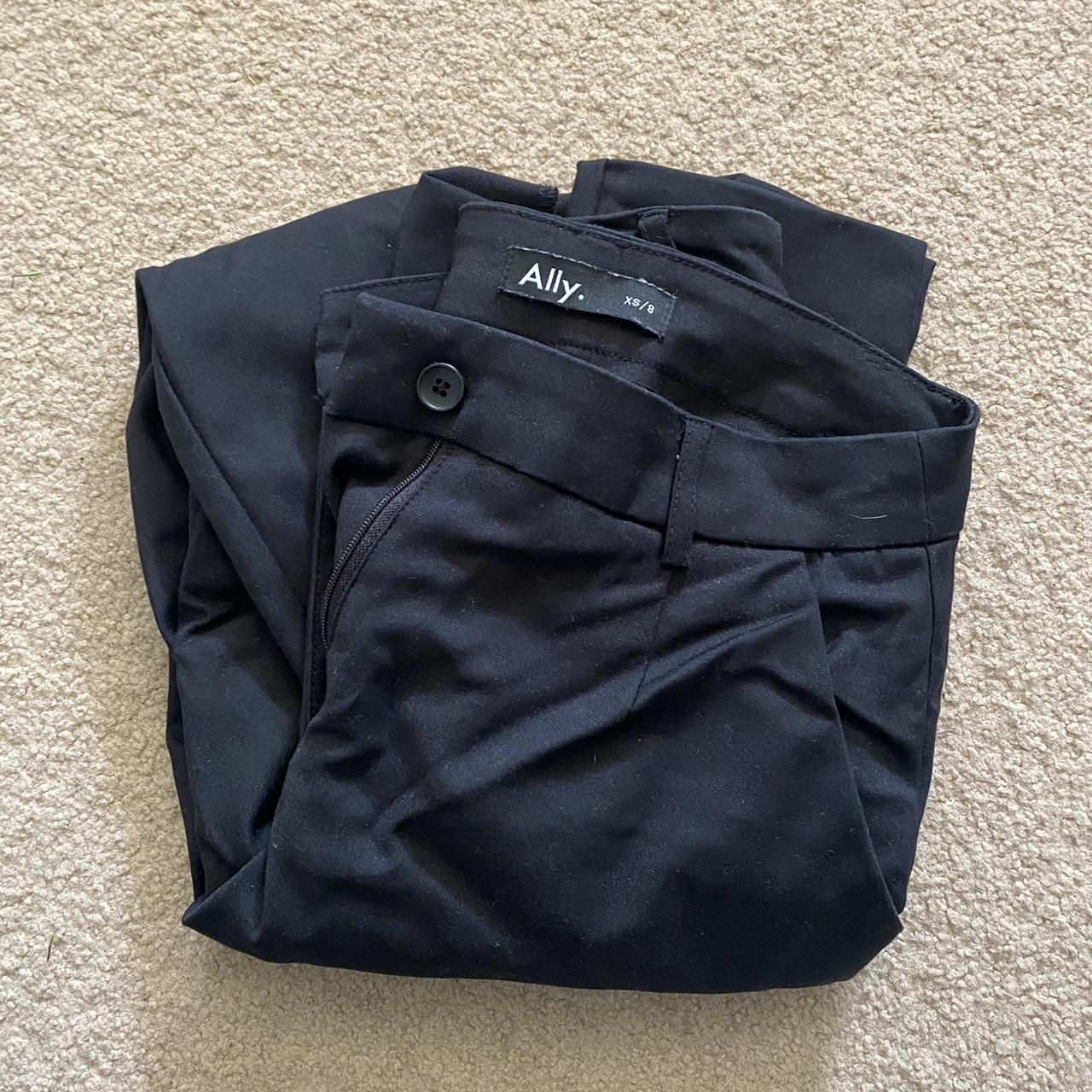 Ally Work Pants size xs/8 - Depop