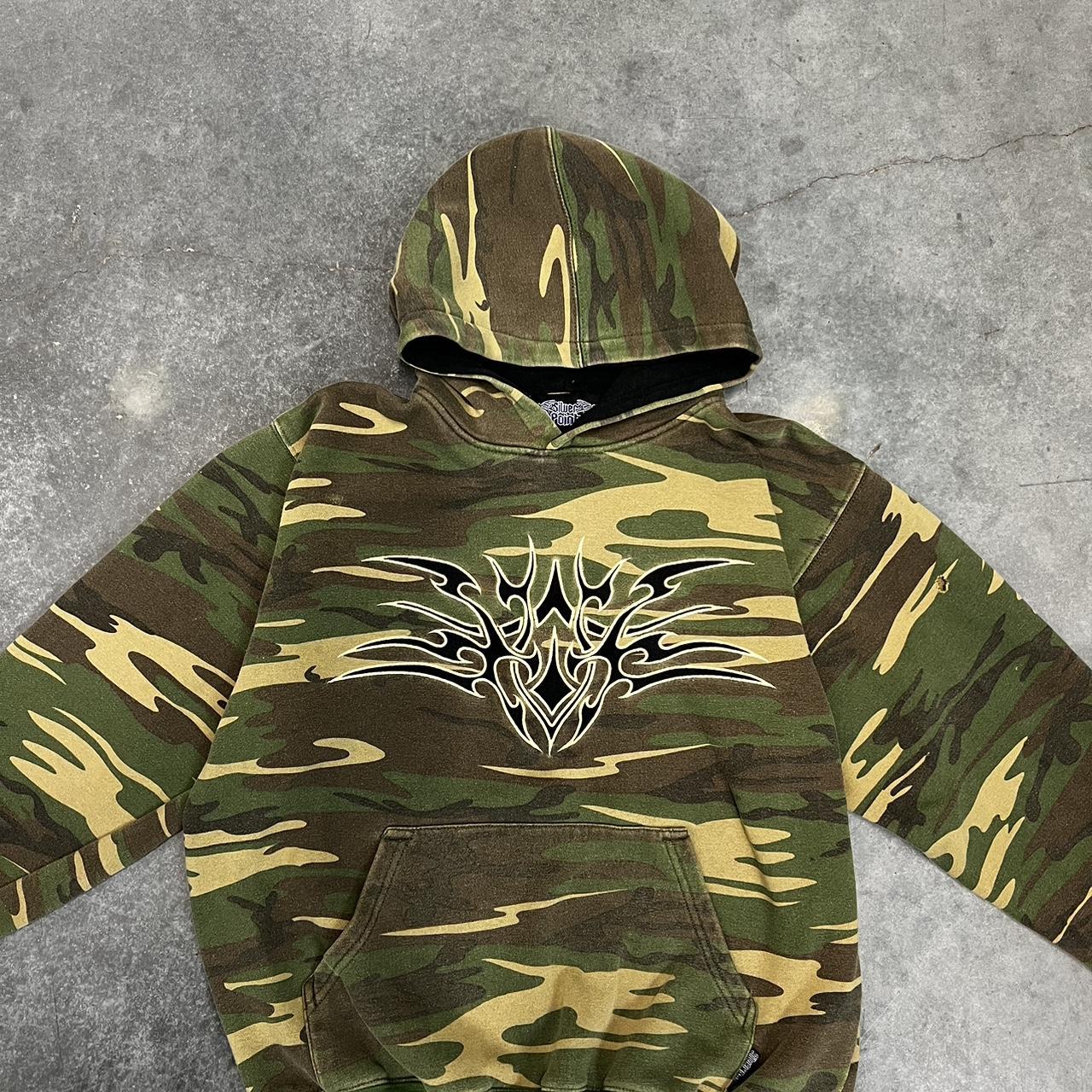 Camo silver point hoodie #camo #hoodie #y2k - Depop