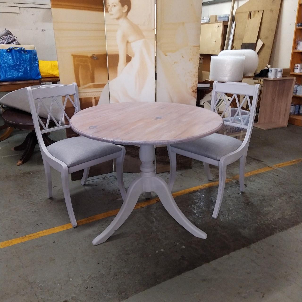 Refurbished small compact table & 2 refurbished &... - Depop