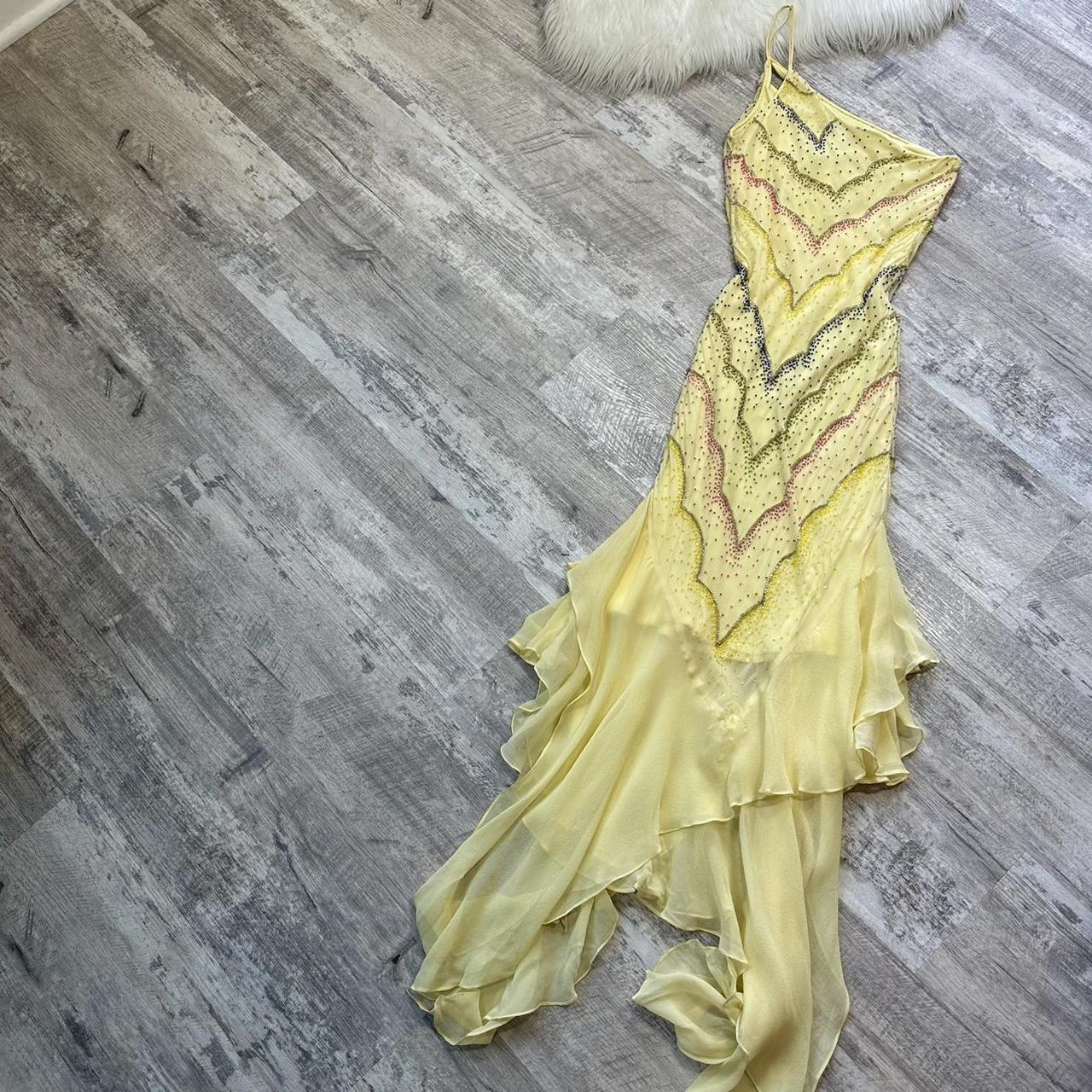 The prettiest little y2k yellow fairy dress with... - Depop