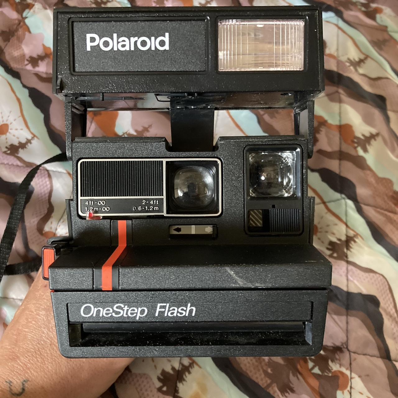 Polaroid OneStep Flash instant camera. Takes 600... - Depop