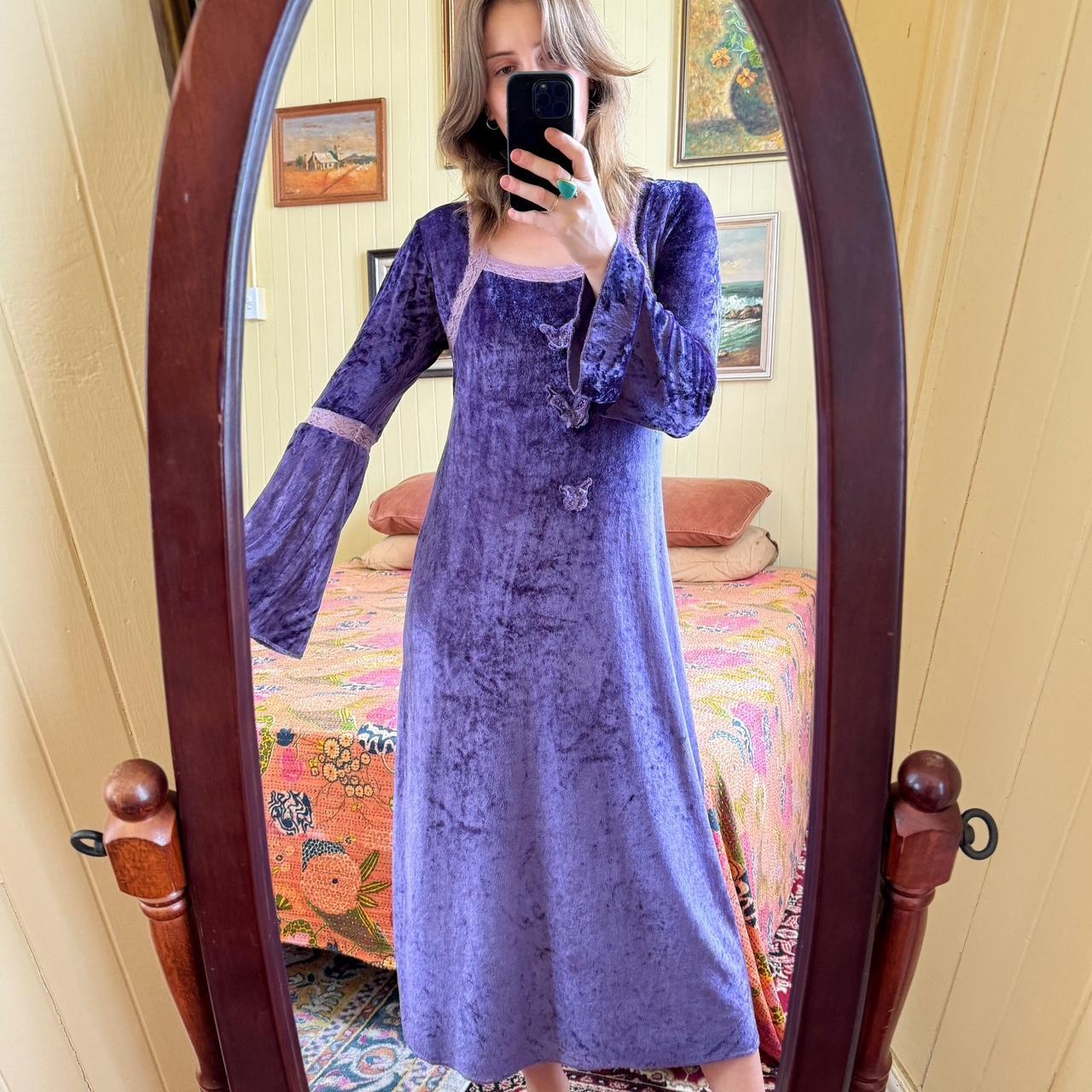 VINTAGE 1990S STAR GAZE VELVET BUTTERFLY APPLIQUE... | Depop