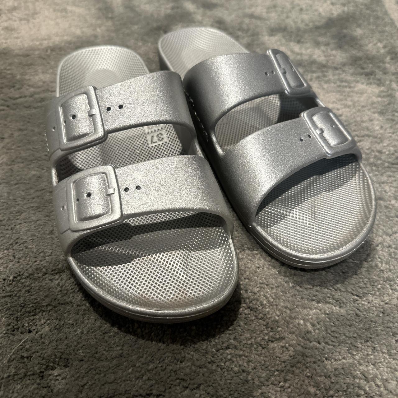 Freedom Moses silver rubber slides. Size 37/38 - Depop