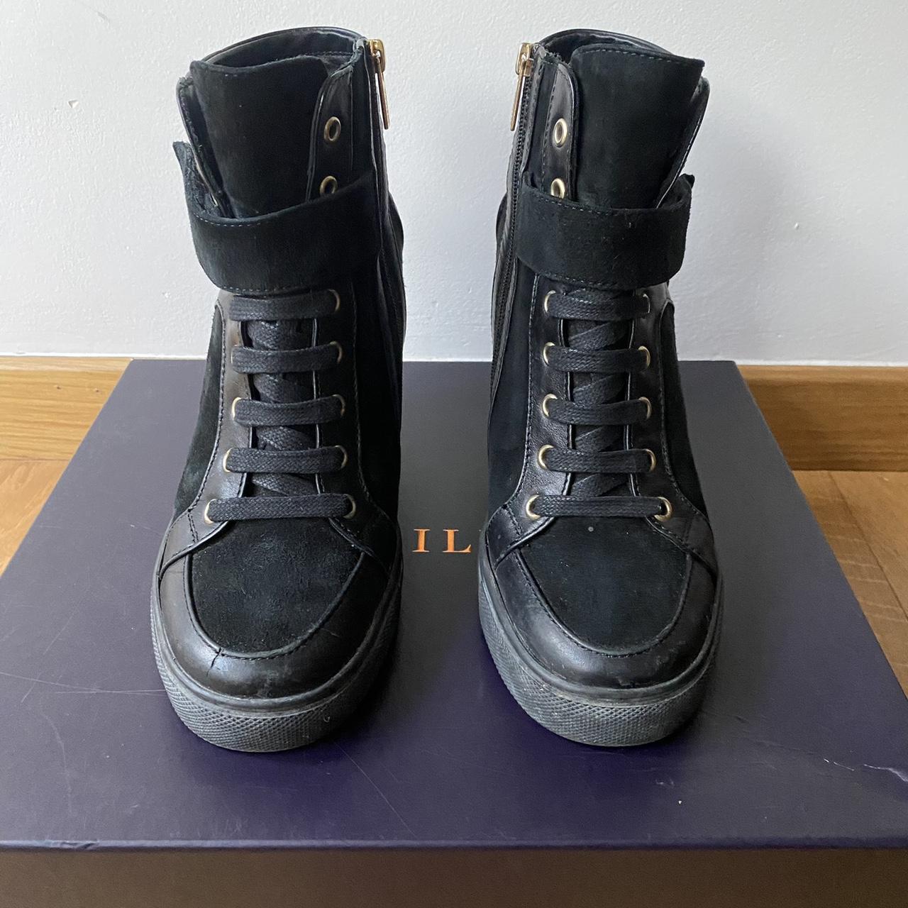 Sneakers con zeppa Le Silla in camoscio con... | Depop