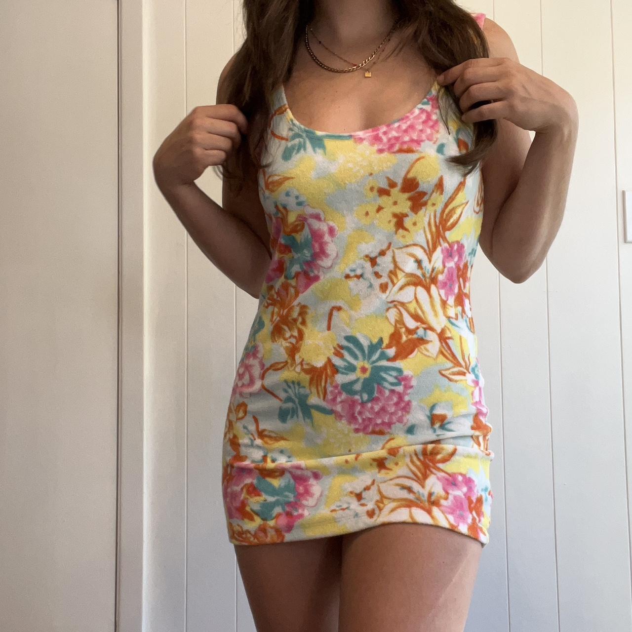 Colorfully 🦜tropical 🌺 terry cloth mini dress, great... - Depop
